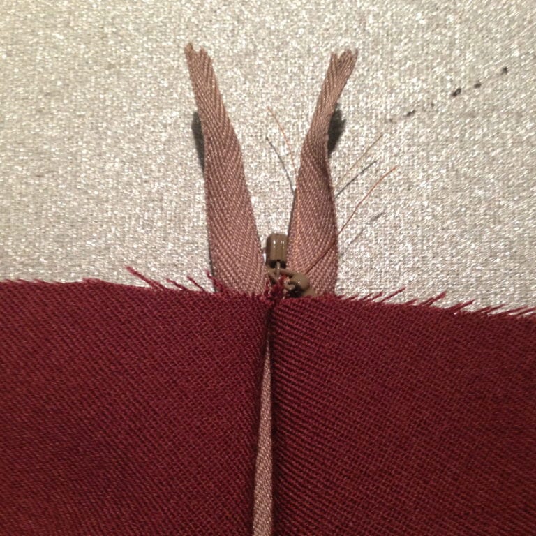 Invisible Zipper in Pants - Fit For Art Patterns