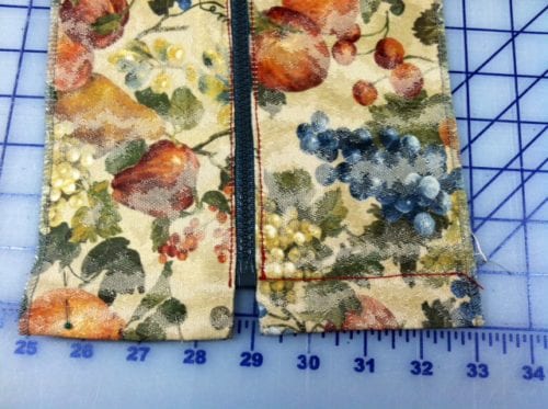 Inserting an Exposed Separating Zipper - Fit For Art Patterns